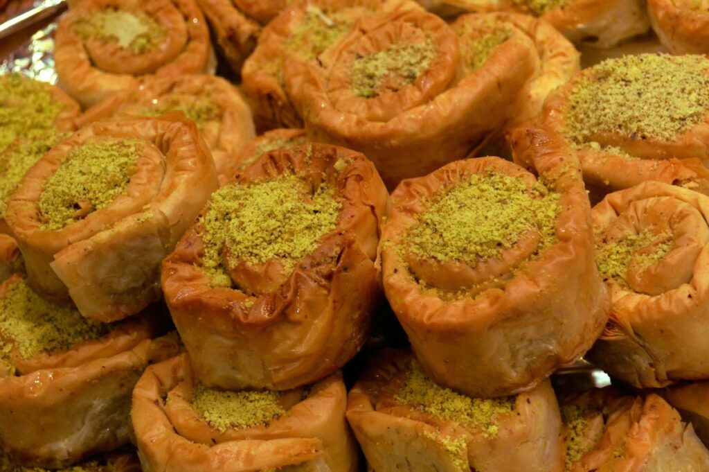 Recette de Kalb el louz — gâteau de semoule algérien aux amandes ...